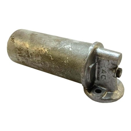 Oil filter 2L & 2.6 petrol - Used